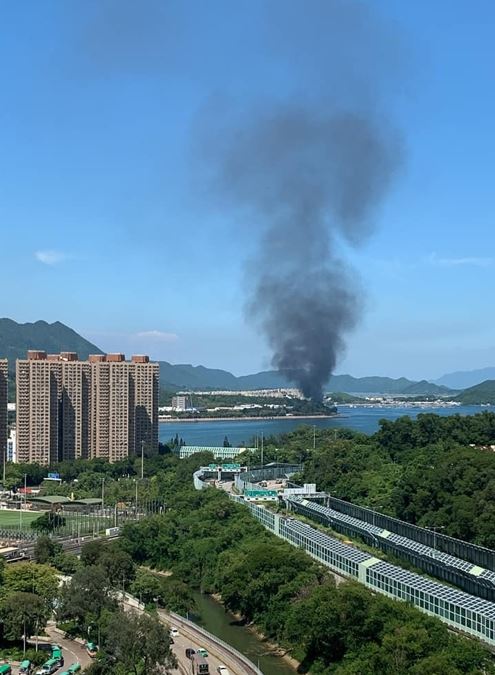 大埔三門仔漁船起火 八船員及時逃生無人受傷 - 新浪香港